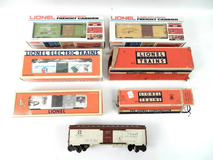 Five Lionel box cars with boxes - Dec 01, 2019 | Stephenson's Auction in PA
