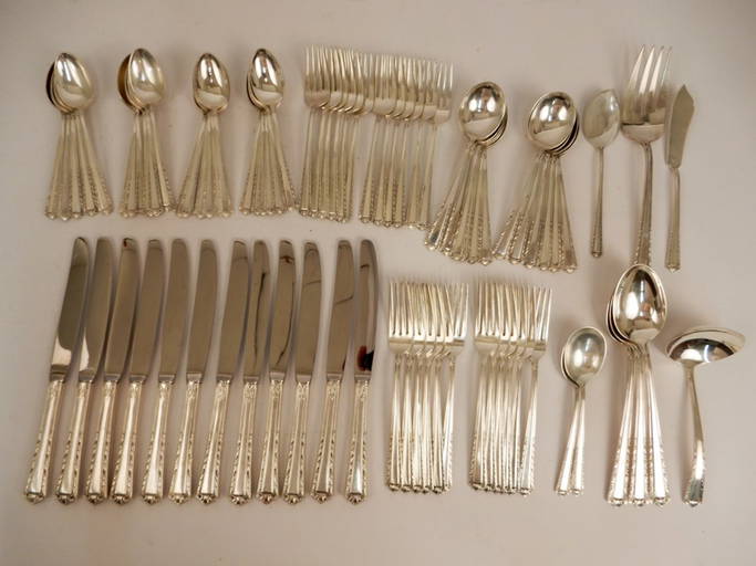 Fine Arts Sterling Silver Flatware Set