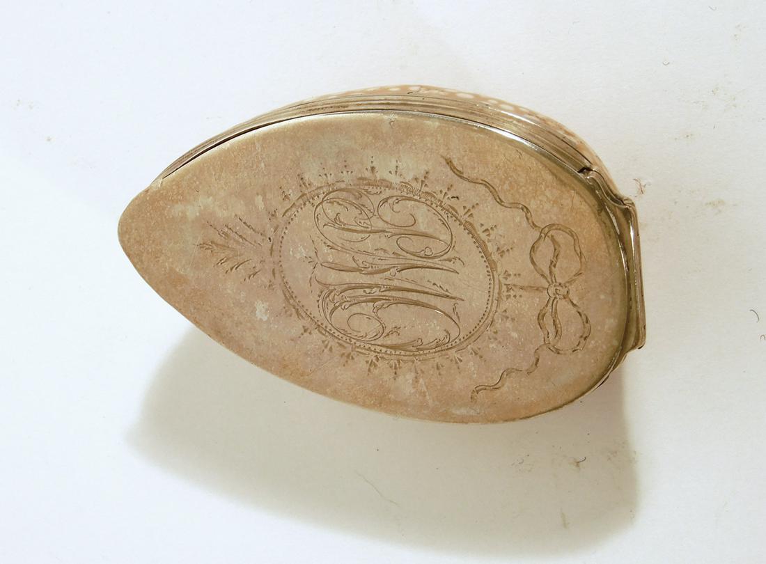 Scottish cowry shell and silver snuff box - Apr 09, 2021 | Stephenson's ...