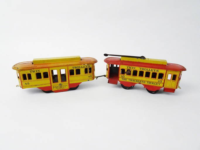1940's Chein Twin Trolleys wind-up toy. - Jul 17, 2022 | Stephenson's ...