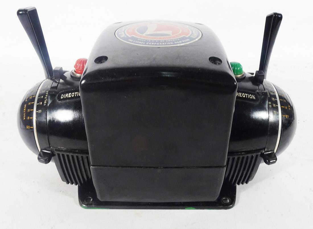 1950's Lionel 275 Watt Zw Transformer In Original Box.
