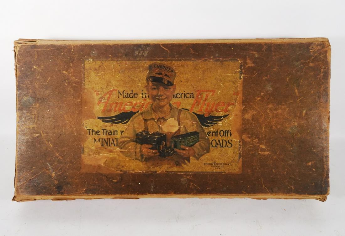 1920's American Flyer O Gauge Train Set In Original Box.
