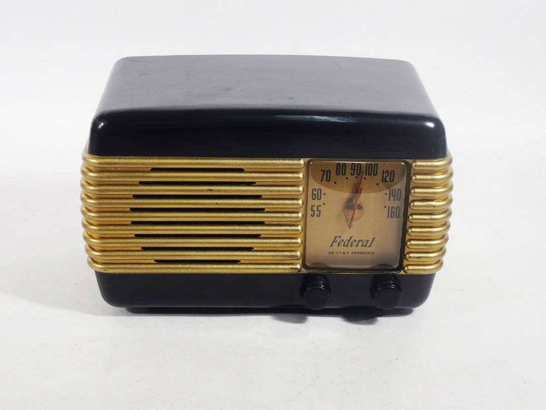 Federal Model 1040tb Tabletop Radio