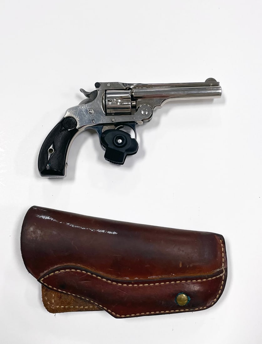 Smith & Wesson 32 Revolver Auction