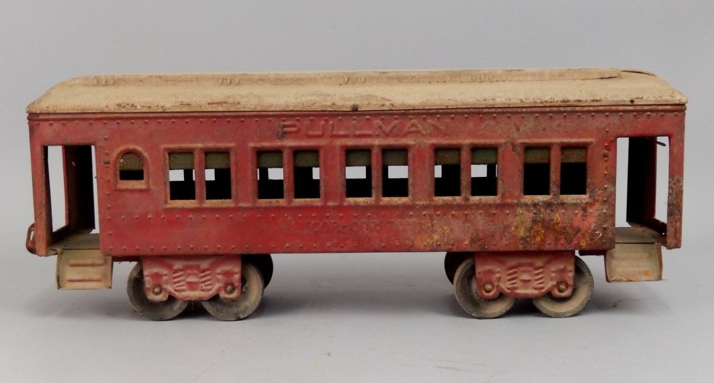 Cor-Cor Pullman pressed steel train - May 27, 2016 | Stephenson's ...