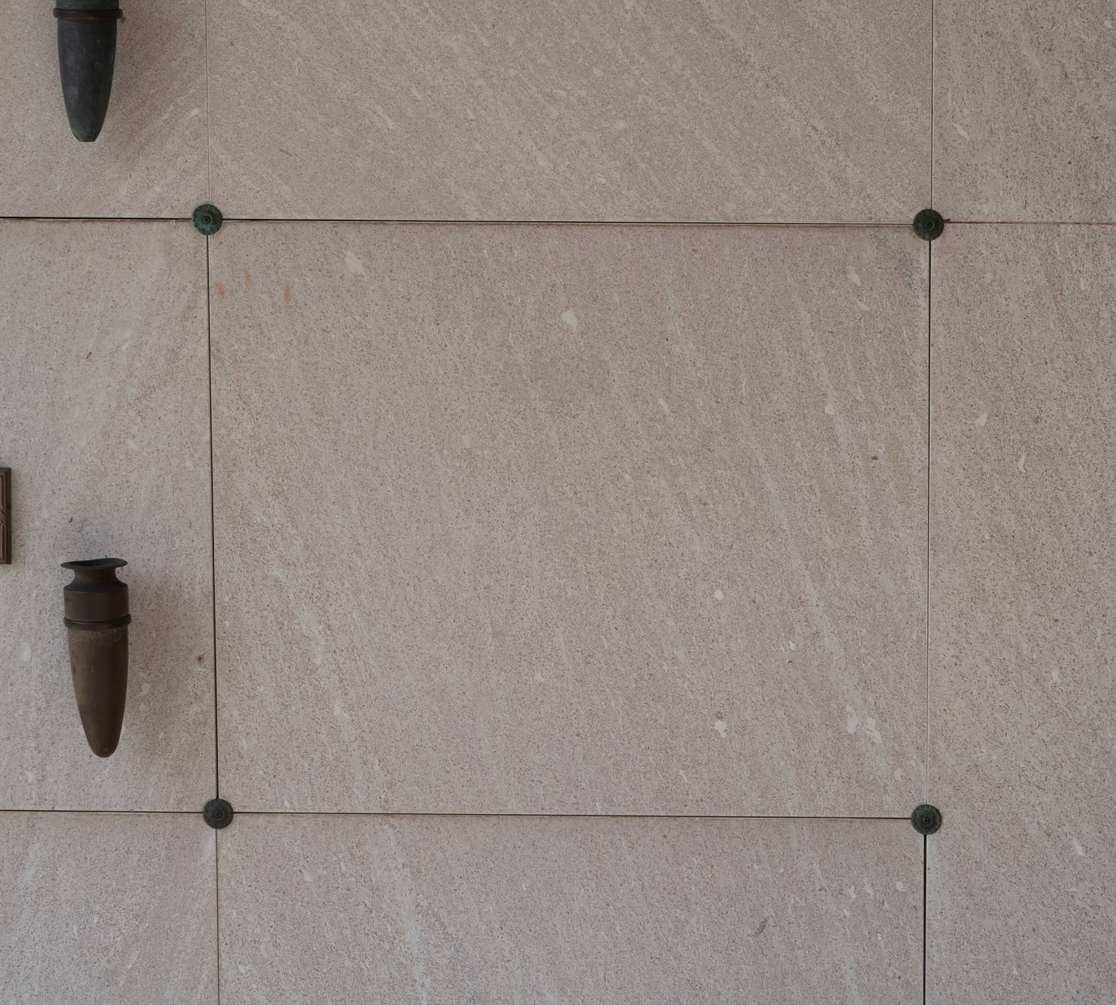 Jerry Herman Crypt W/marilyn Monroe & Hugh Hefner Auction