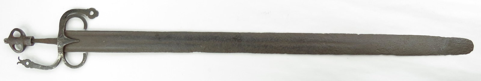 A RARE KONGO MBELE A LULENDO SWORD - Nov 30, 2019 | Auctions Imperial ...