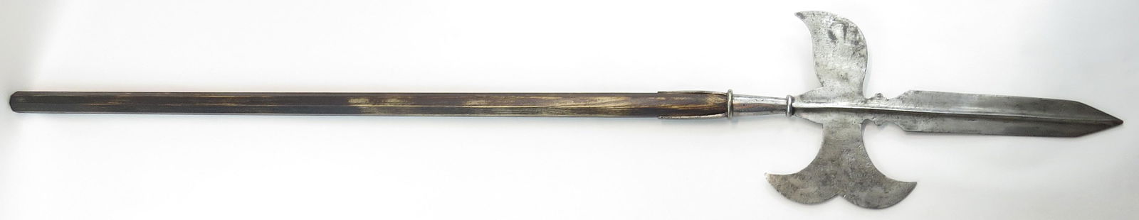 A BRITISH INFANTRY SERGEANT’S HALBERD - Jun 27, 2020 | Auctions ...