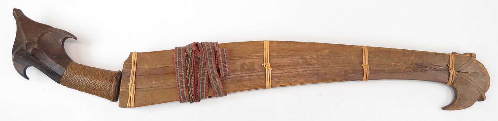 A FINE PHILIPPINES TALIBON SWORD - Jun 27, 2020 | Auctions Imperial Inc ...