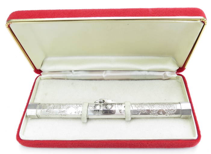 A Korean Eunjangdo Dagger