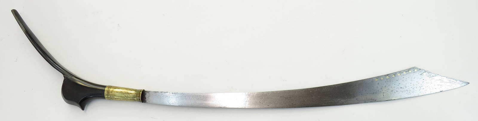 A Rare Philippines Pira Sword Auction