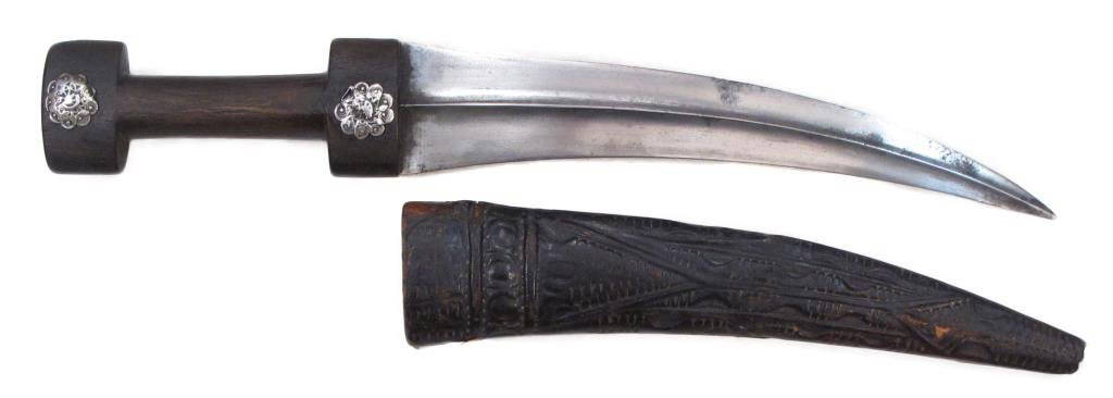 A KURDISH KHANJAR DAGGER - Nov 14, 2015 | Auctions Imperial Inc in NV