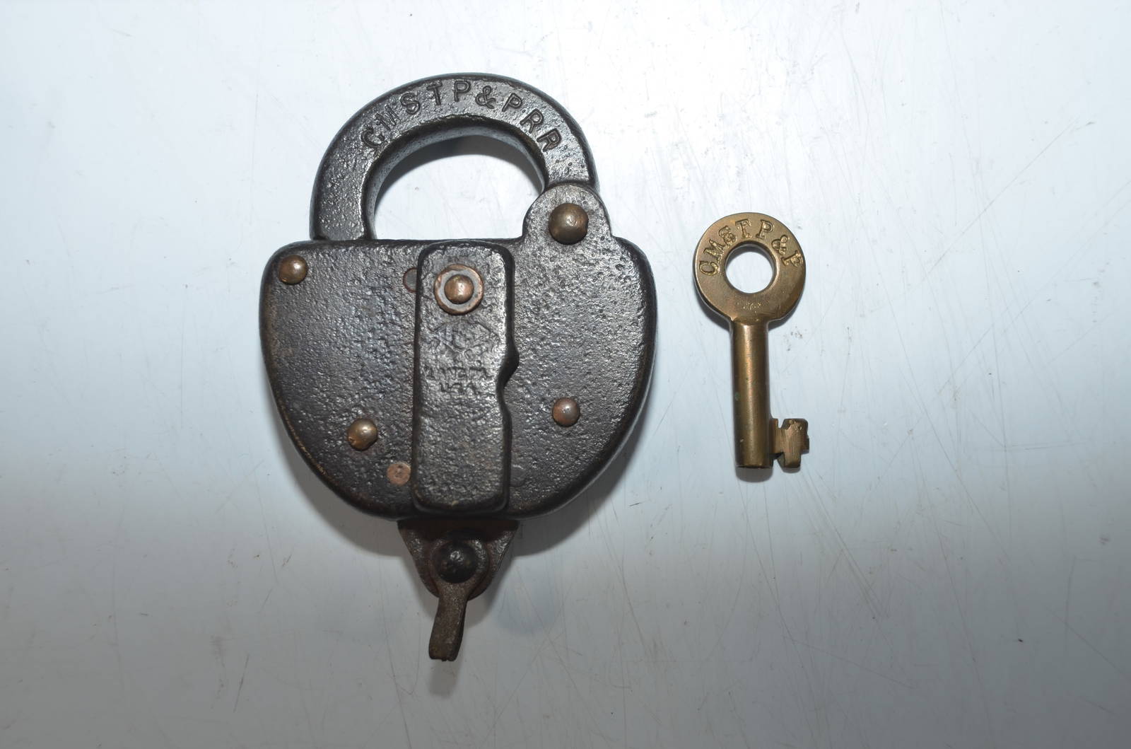 Chicago Milwaukee St Paul And Pacific Rr Switch Lock And Key Auction