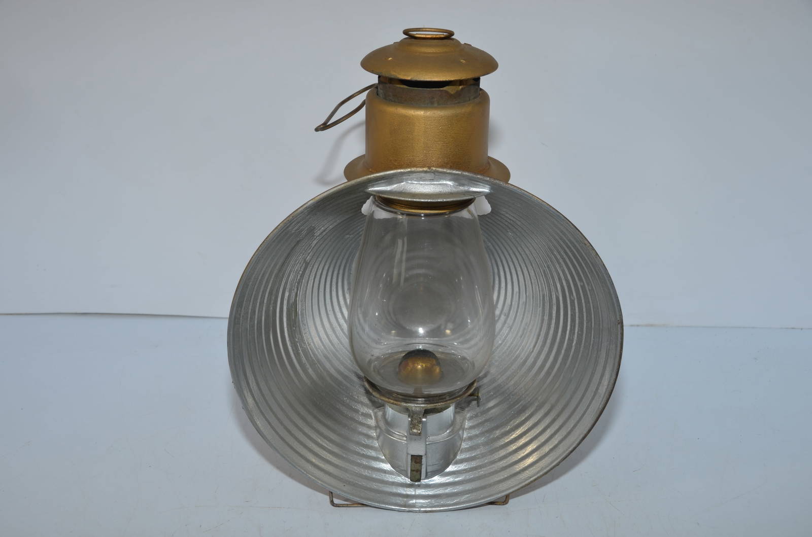 Defiance Searchlight Lantern Auction