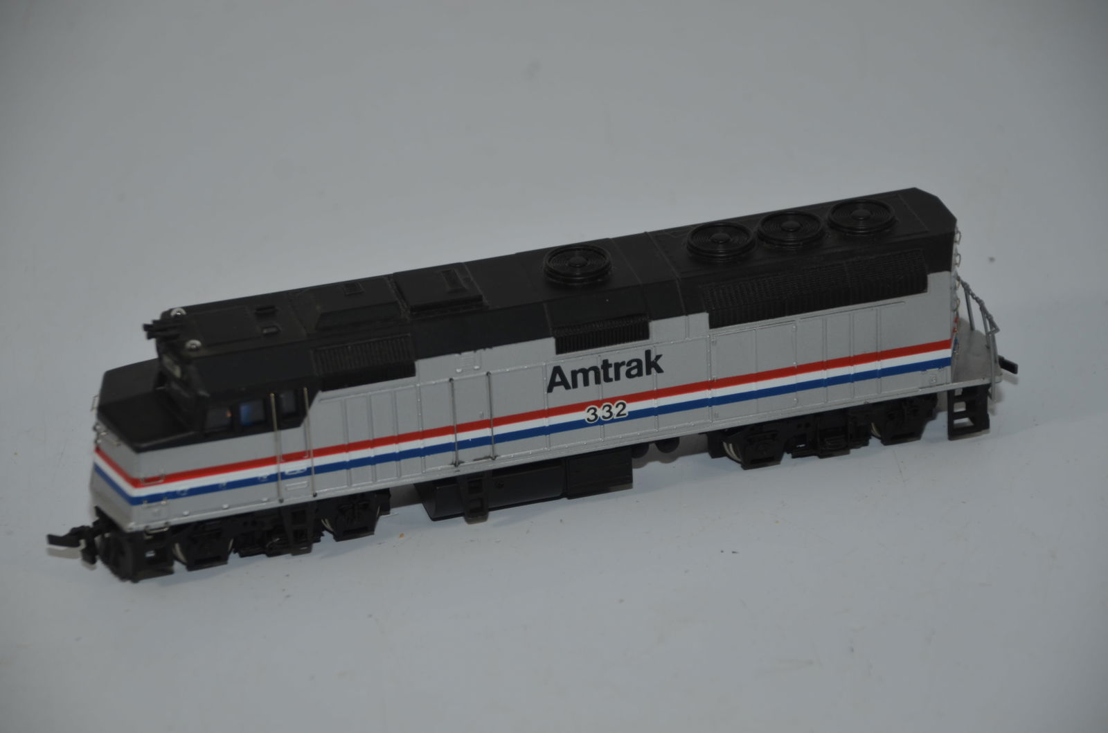 Bachmann Spectrum Ho Scale F40 Ph Diesel Locomotive