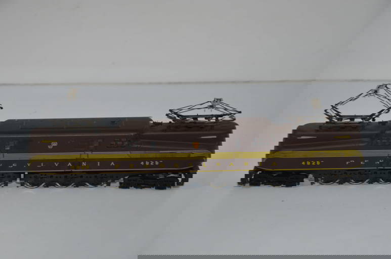 Pennsylvania Rr Mehano Gg1 Electric Locomotive #4828 Ho Scale