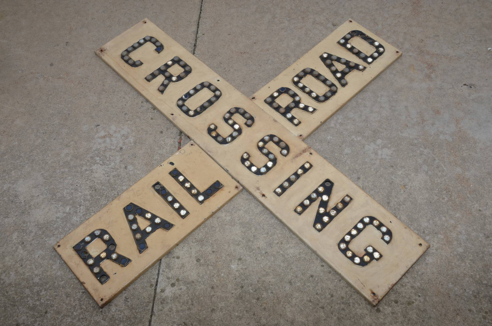 Three Piece Cast Railroad Crossing Sign With Cat Eye Lenses Auction