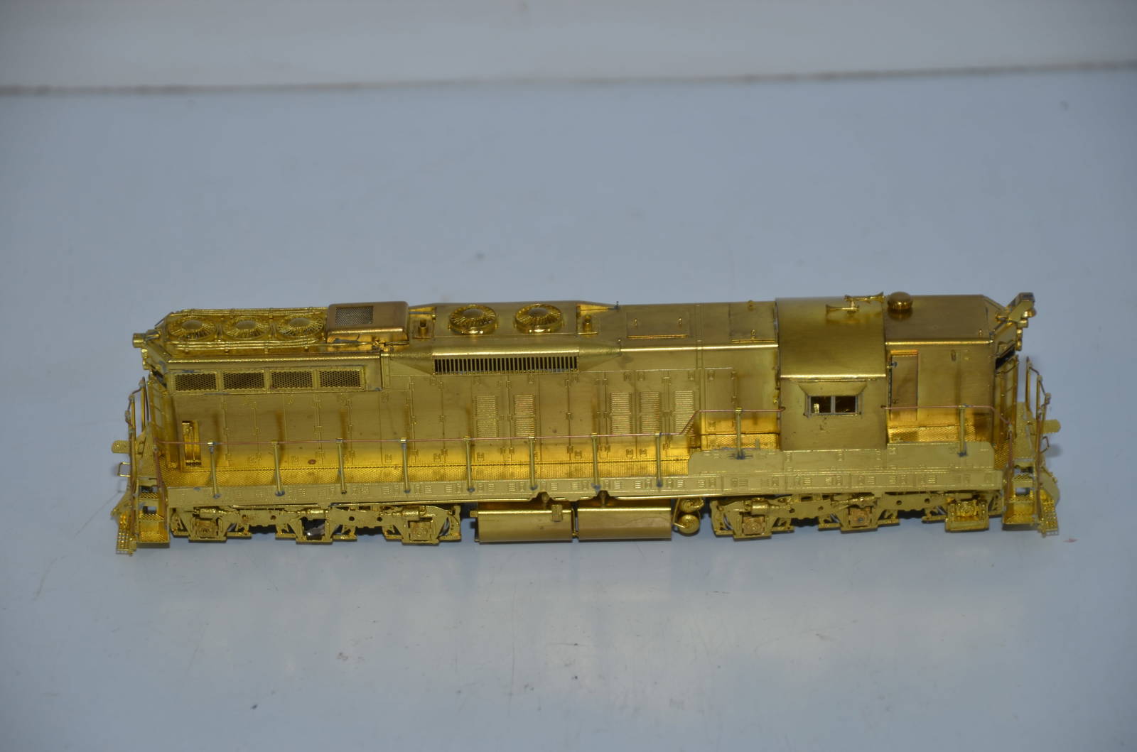 Chicago And Northwestern Rr Sd9 Phase Ii Diesel Locomotive-overland ...