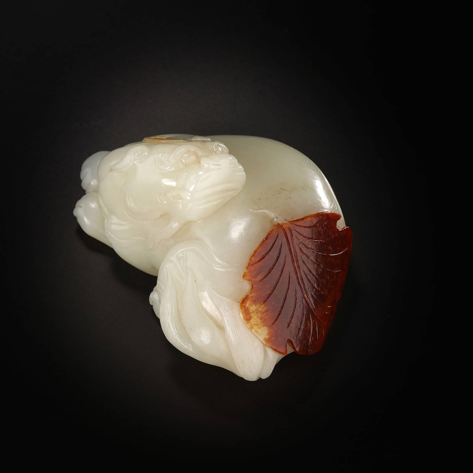 Ming Dynasty Jade Artfully Carved Auspicious Animals Auction