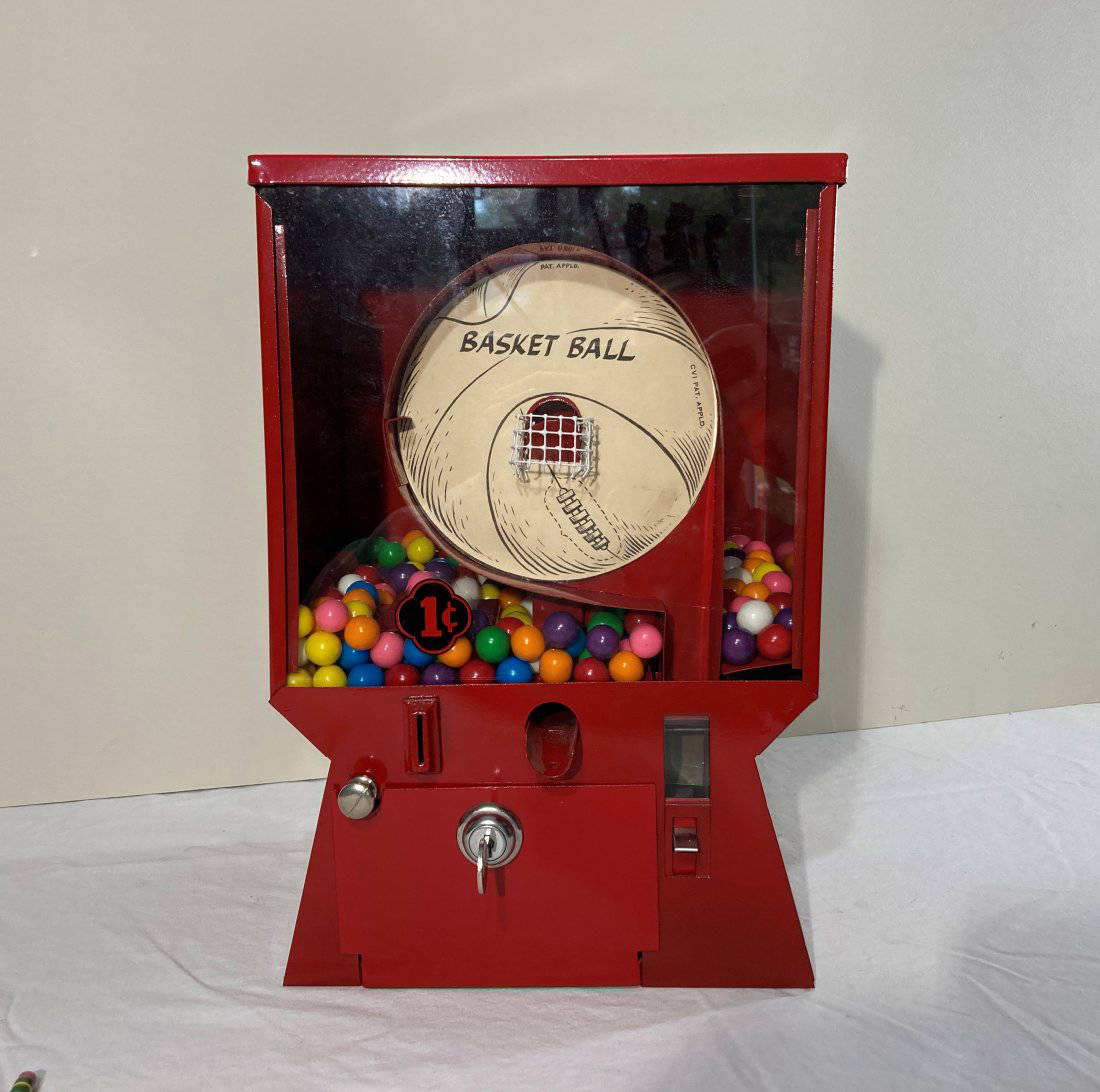Gum Dispenser Basketball Penny Circa 1950's Gumball Machine Arcade Game ...