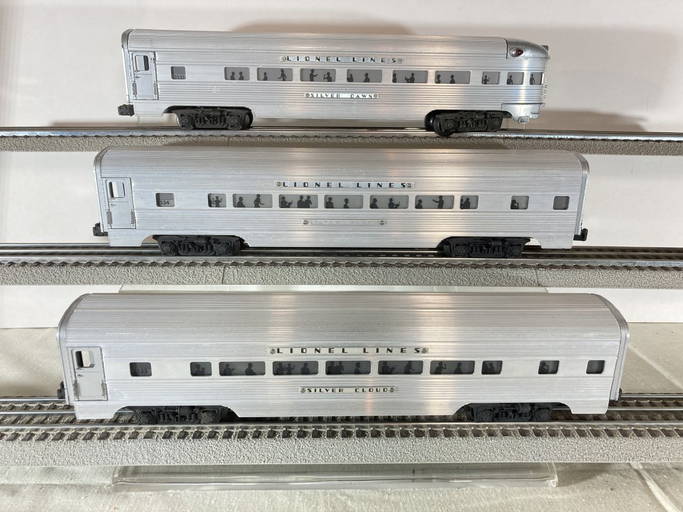 Vintage Electric Trains Lionel Lines Streamline Passenger Set