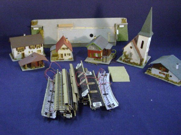 Lot of Marklin track + Faller houses - HO Scale - May 31, 2008 | Armory ...