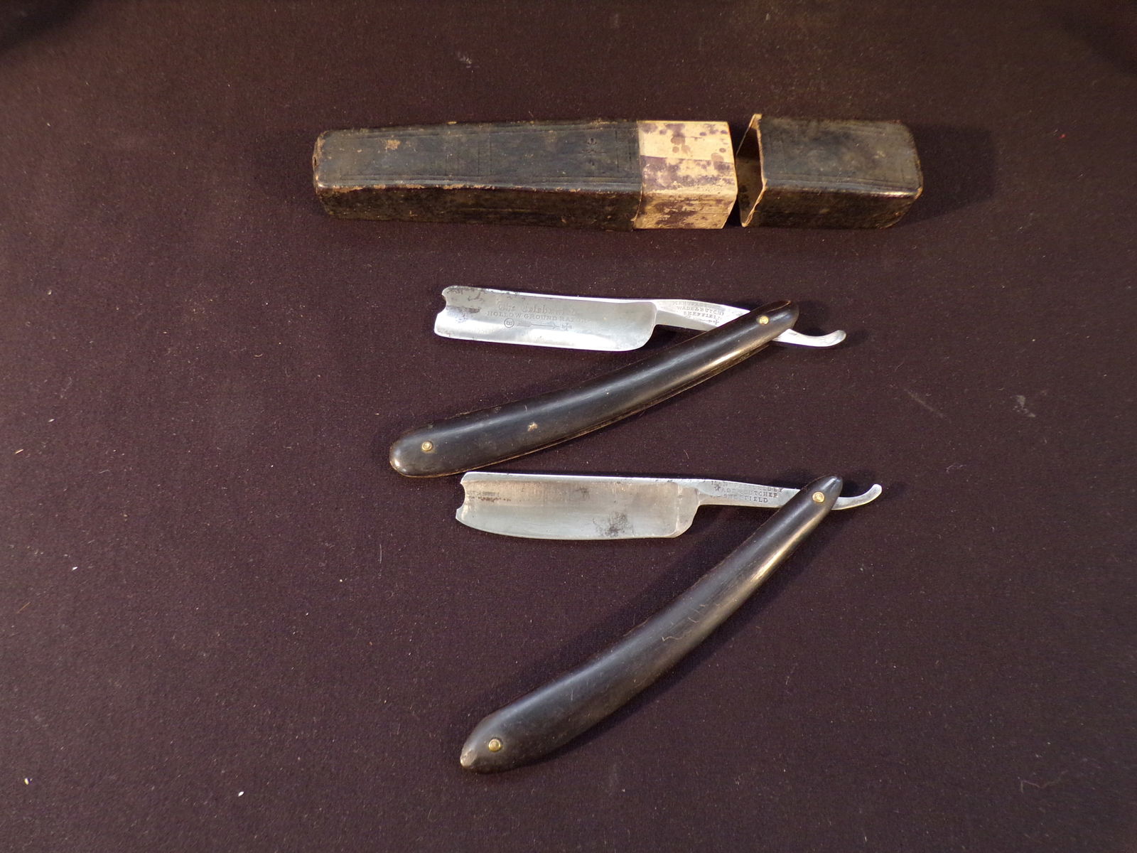 Antique Pair Of Wade & Butcher Barbers Notch Straight Razors In Double ...