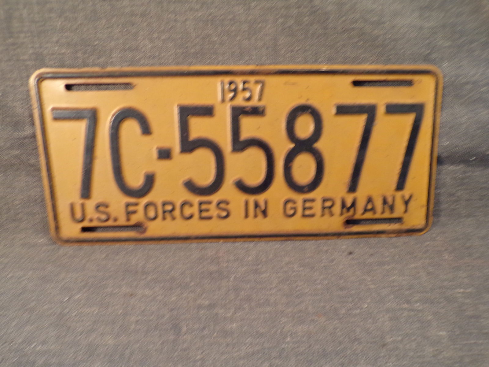 Vintage 1957 U.s. Forces In Germany License Plate. Auction