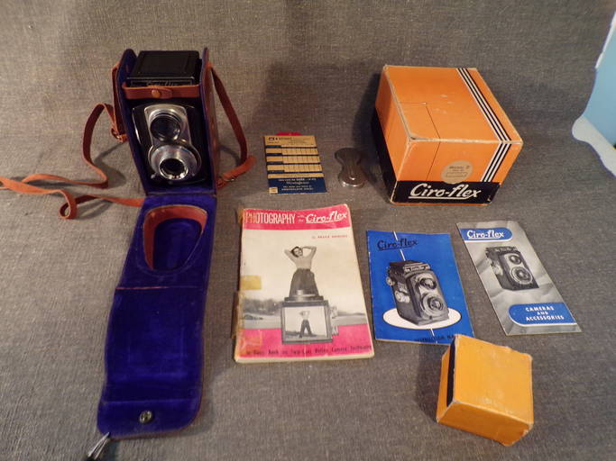 Vintage Ciro Flex Model D Tlr Film Camera W/ Wollensak Lens, Box ...