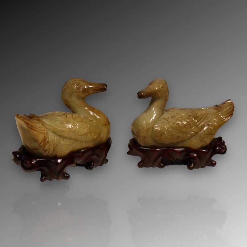 Antique Qing Dynasty Pair Of Carved Jade Stone Ducks Figurine