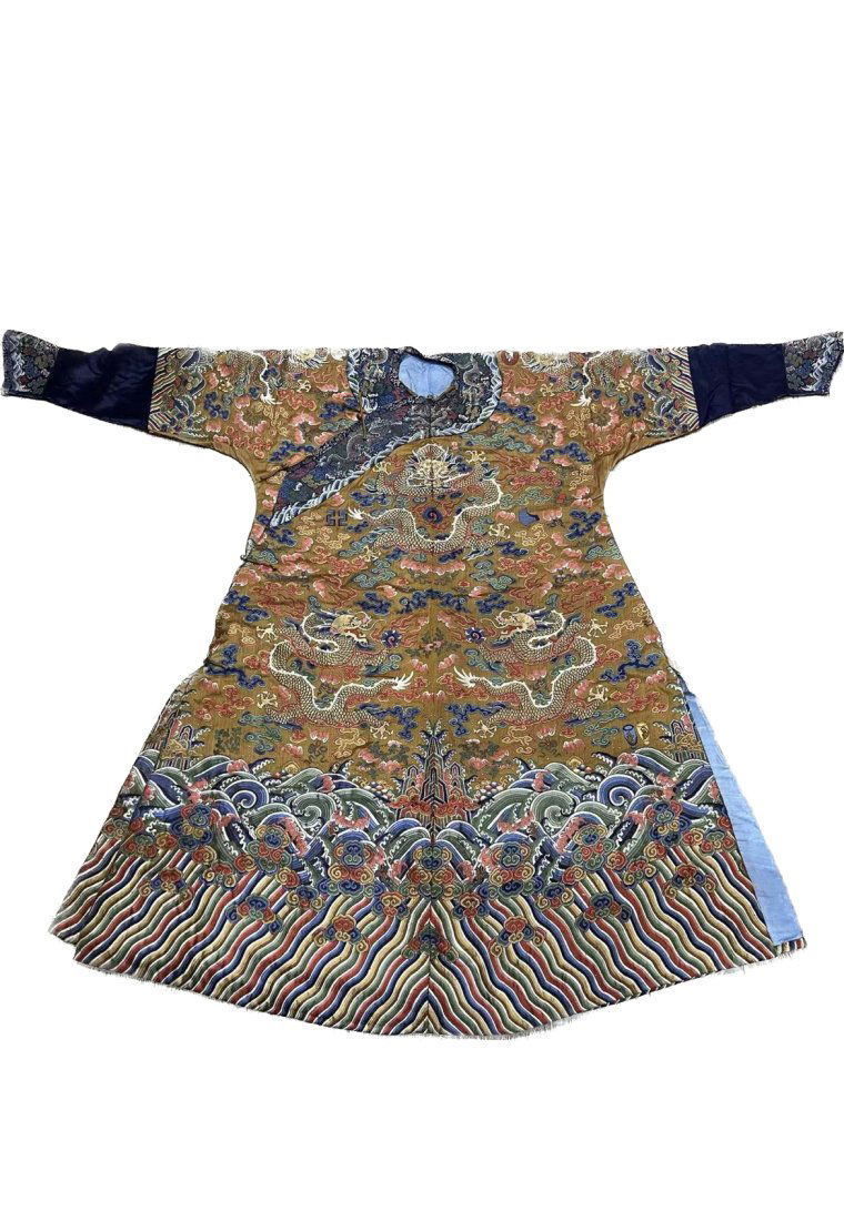 Antique Chinese Dragon' Kesi Silk Robe, Jifu Qing Dynasty, 18th Century ...