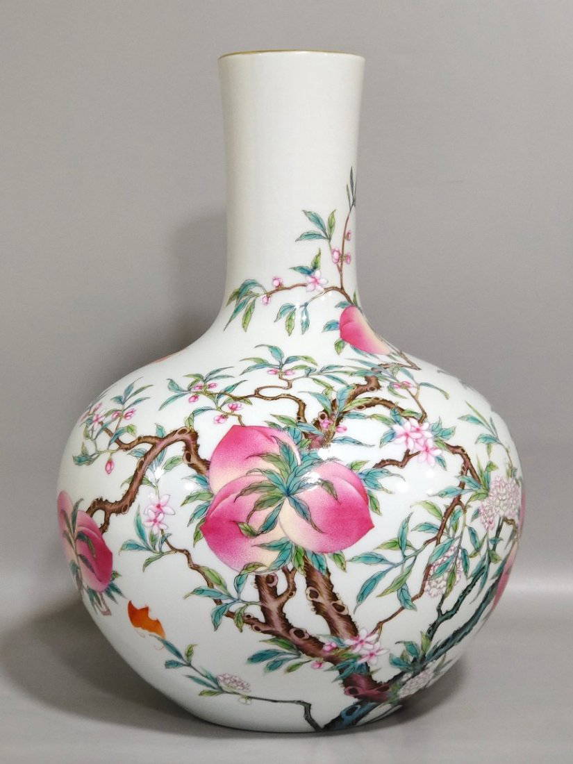 Qianlong Nine Peach Celestial Ball Vase In The Qing Dynasty Auction