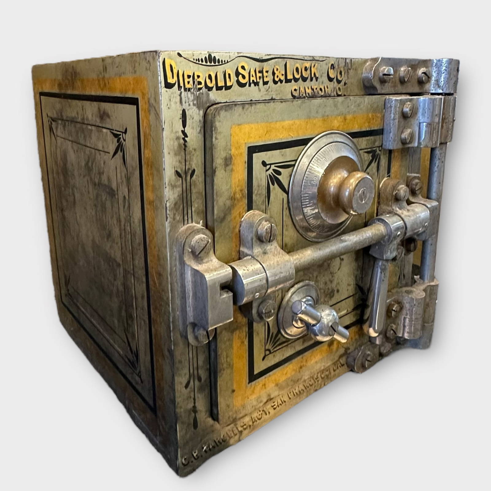 Vintage Diebold Safe Auction