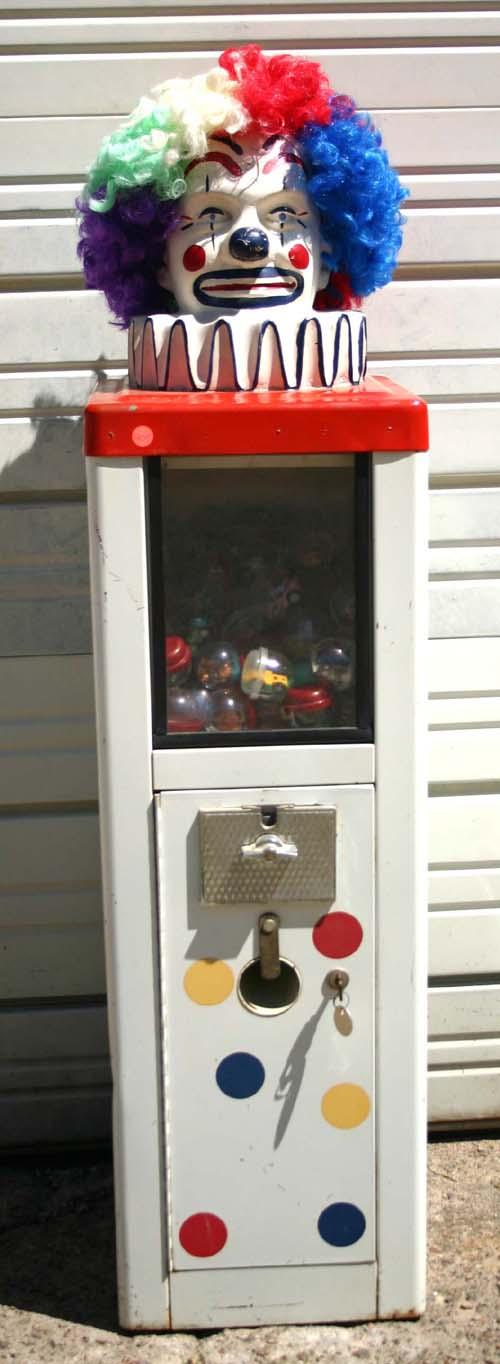 Clown form arcade coin op vending machine for toys - Jun 05, 2010 ...