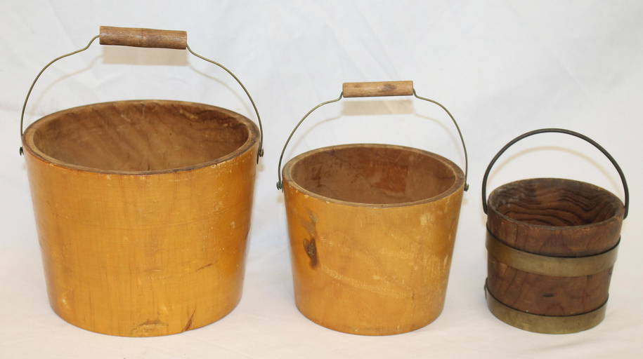 Lot of 3 bail handled buckets incl 2 marked EM Murdock & Co Winchendon ...