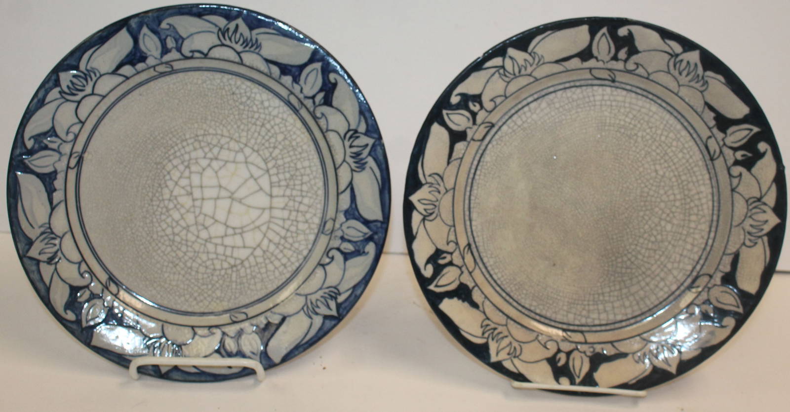 Lot Of 2 Dedham Pottery Magnolia Pattern 10" Plates W Maude Davenport ...
