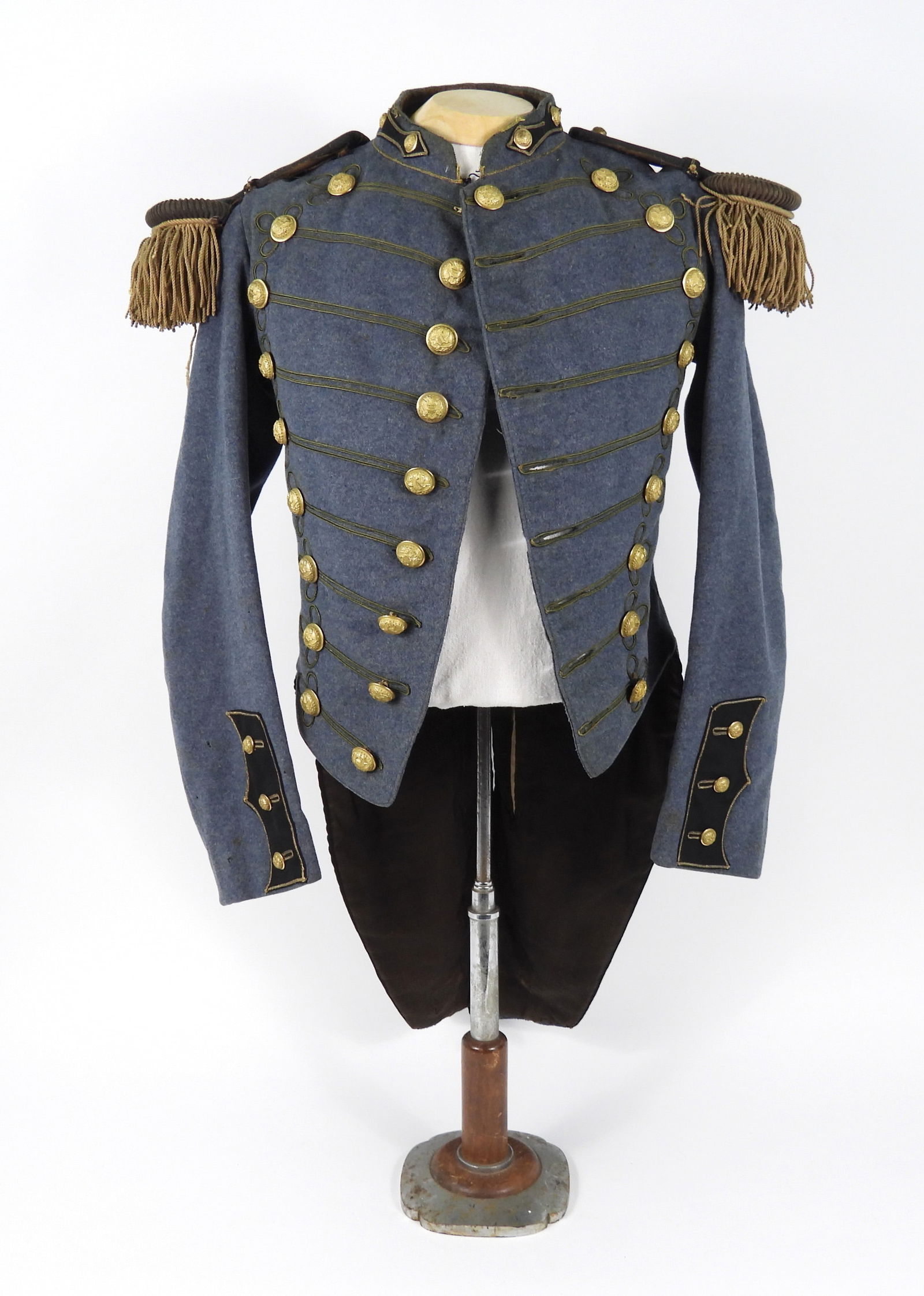 19c Militia Coatee - Aug 08, 2025 | Blackstone Valley Auctions ...