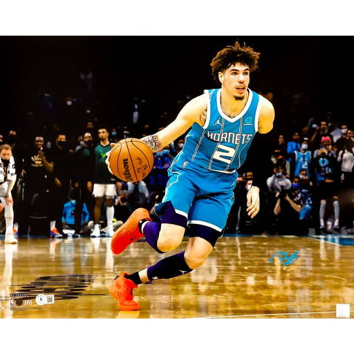 Lamelo Ball Signed 16x20 Photo (bas Coa)