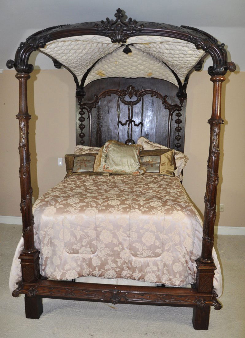 French Rococo Style Canopy Bed - Sep 28, 2013 | Farmer Auctions in VA