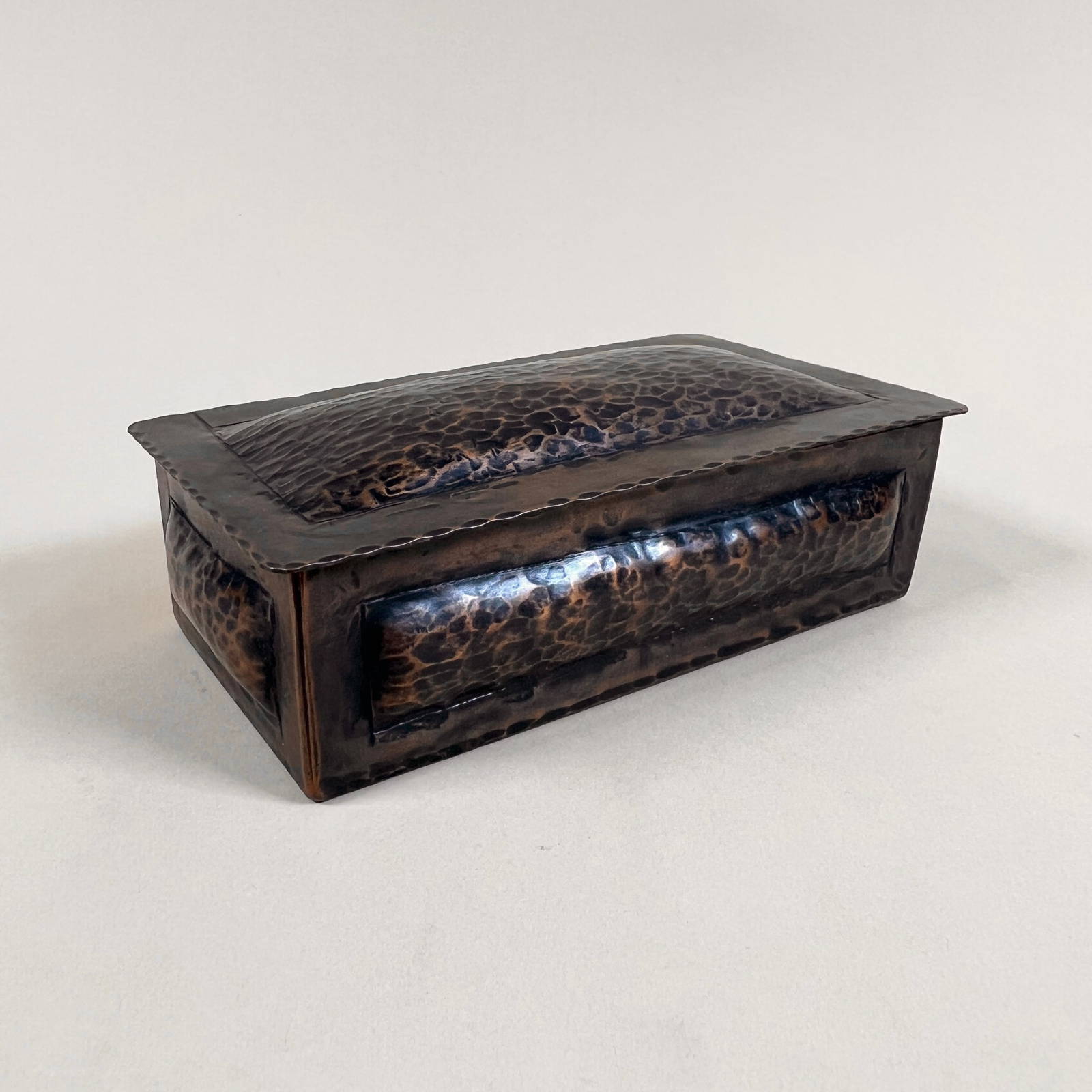 Hammered Copper Arts & Crafts Trinket Box C1915 Auction