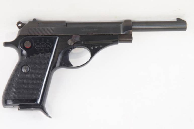 Beretta .22 Cal Pistol #f29156