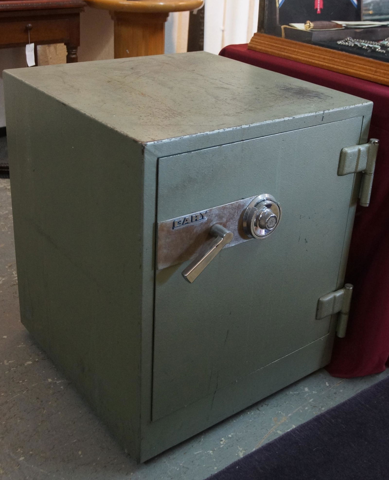 Vintage Gary safe - Mar 15, 2020 | California Auctioneers in CA