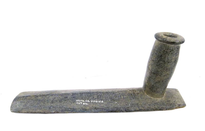 Giant Prehistoric Obtuse Angle Platform Pipe