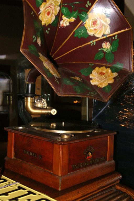 Antique Victor Talking Machine