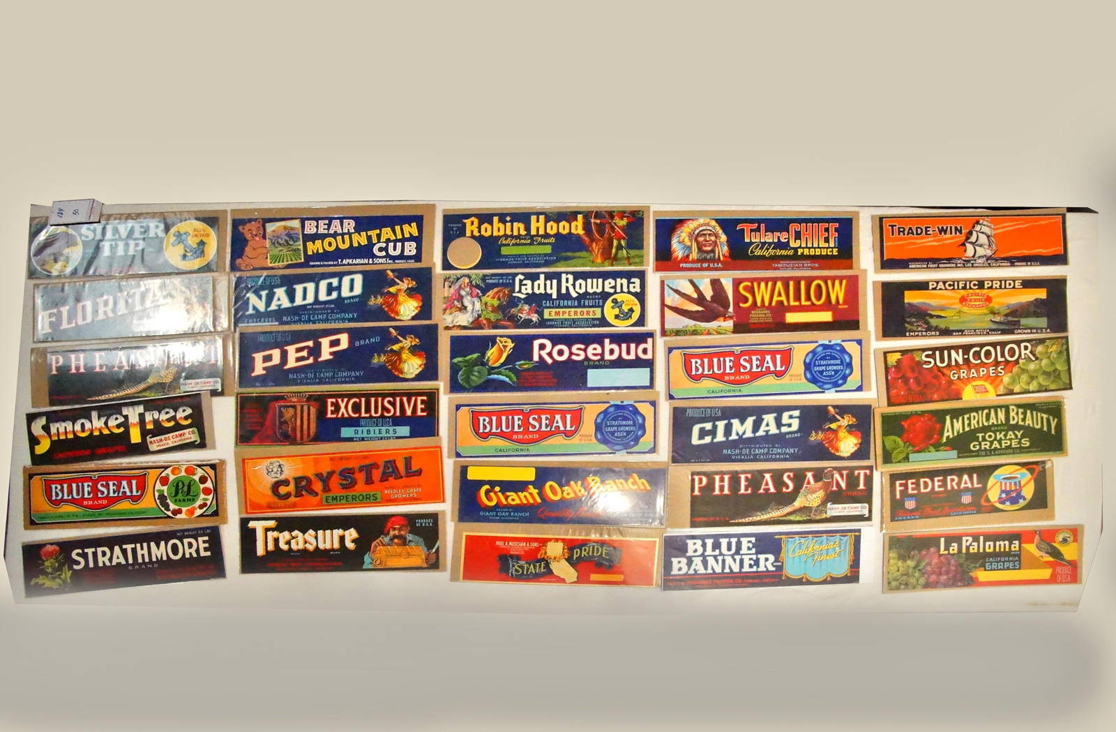 50 California Central Valley Grapes Crate Labels Auction