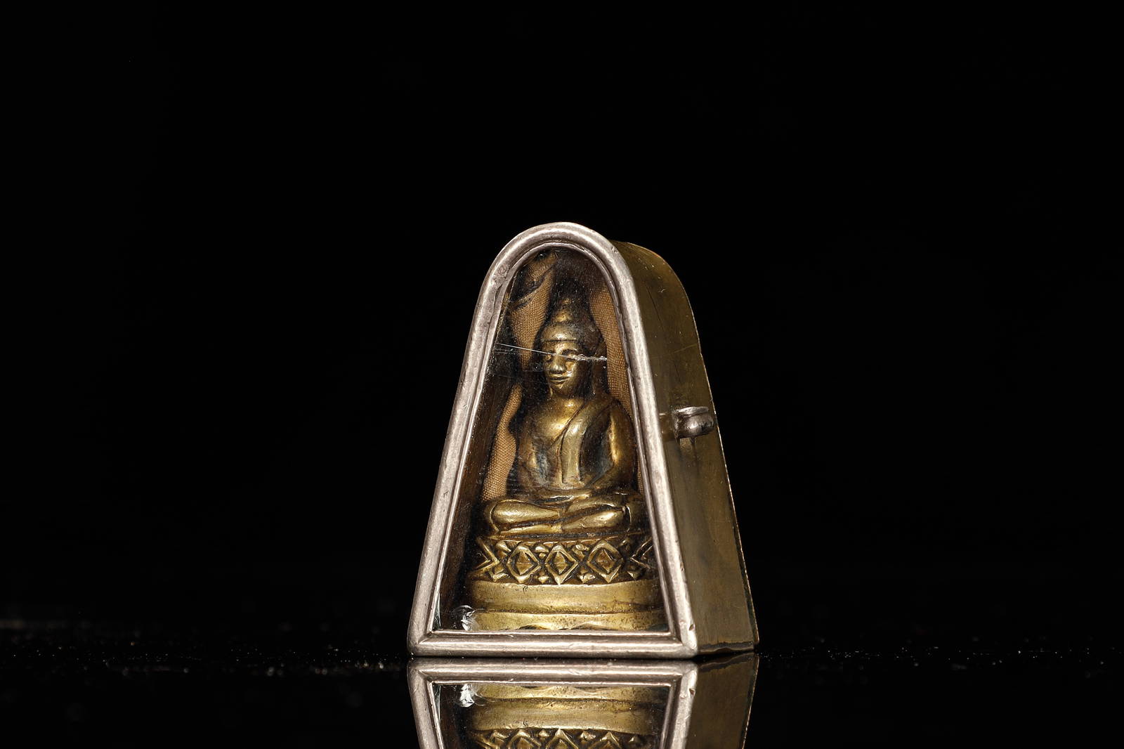 Ancient Silver Gilded Gold Buddha Gawu Box Auction