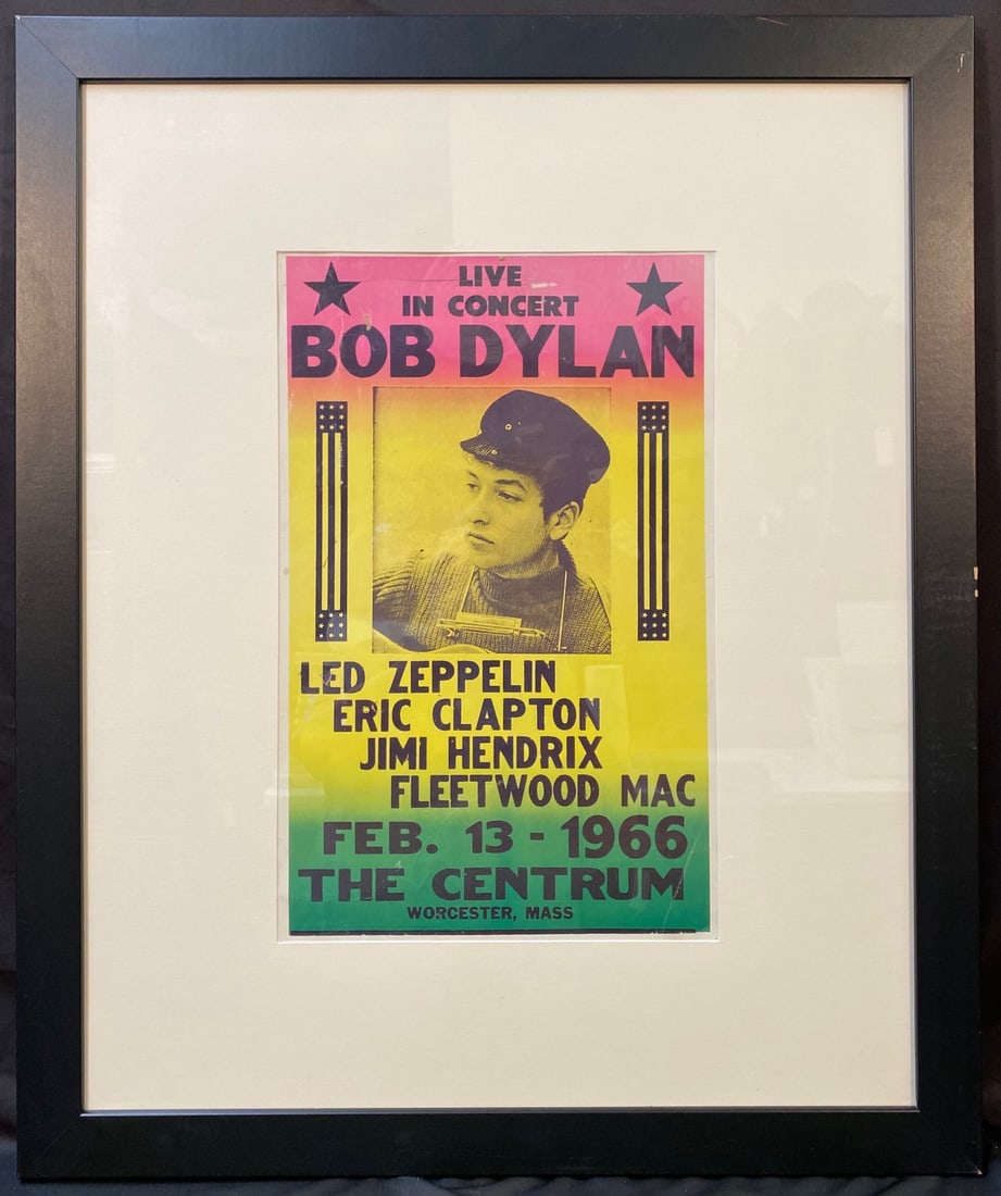 Bob Dylan Concert Poster, 29.5in X 35.5in (75cm X 90cm) Auction