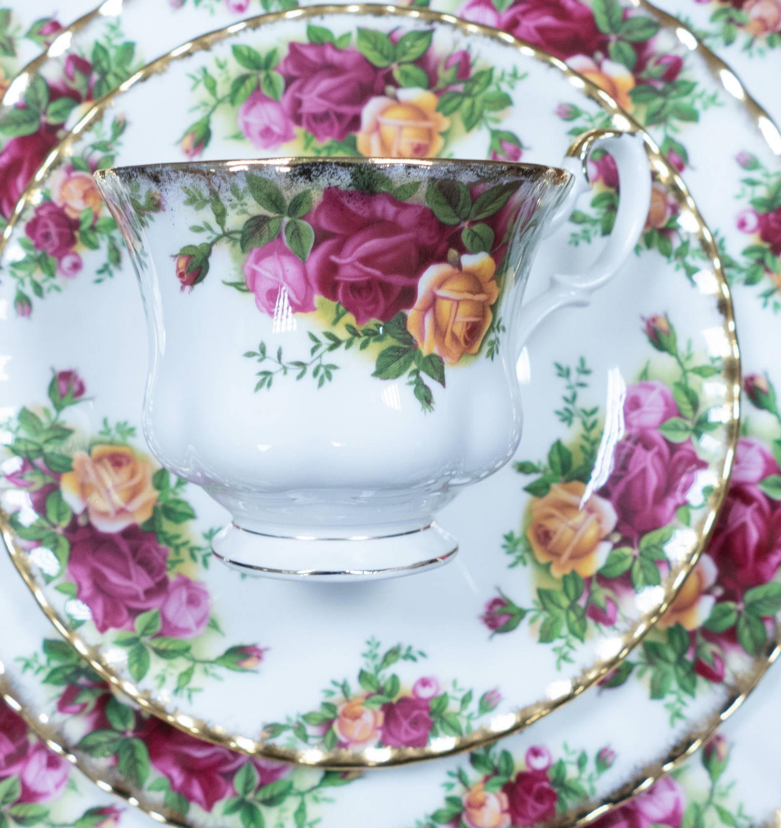 Royal Albert Old Country Roses Pattern Tea , Coffee & Dinner Ware ...