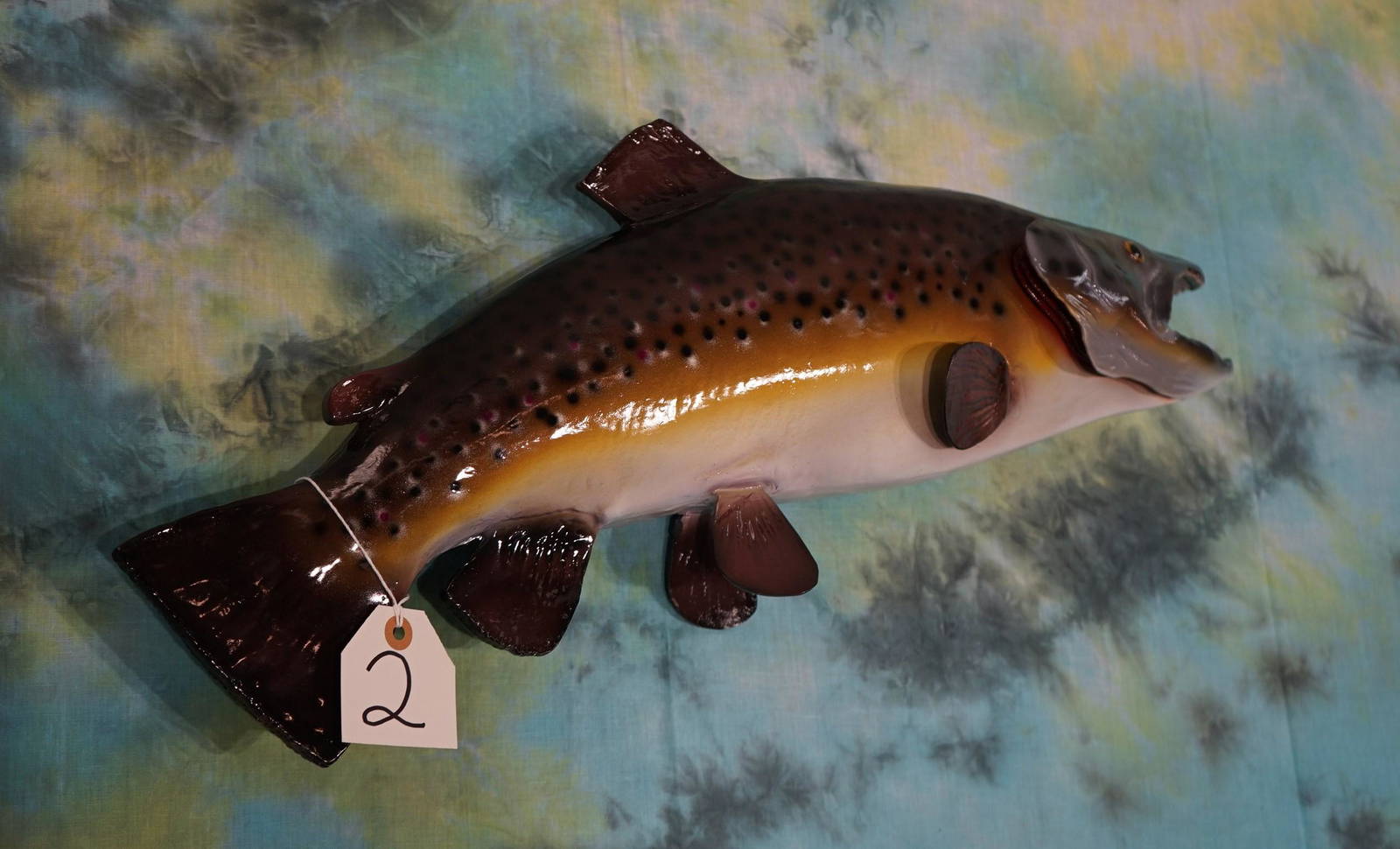 24" Fiberglass Reproduction Brown Trout Taxidermy Fish Mount Auction