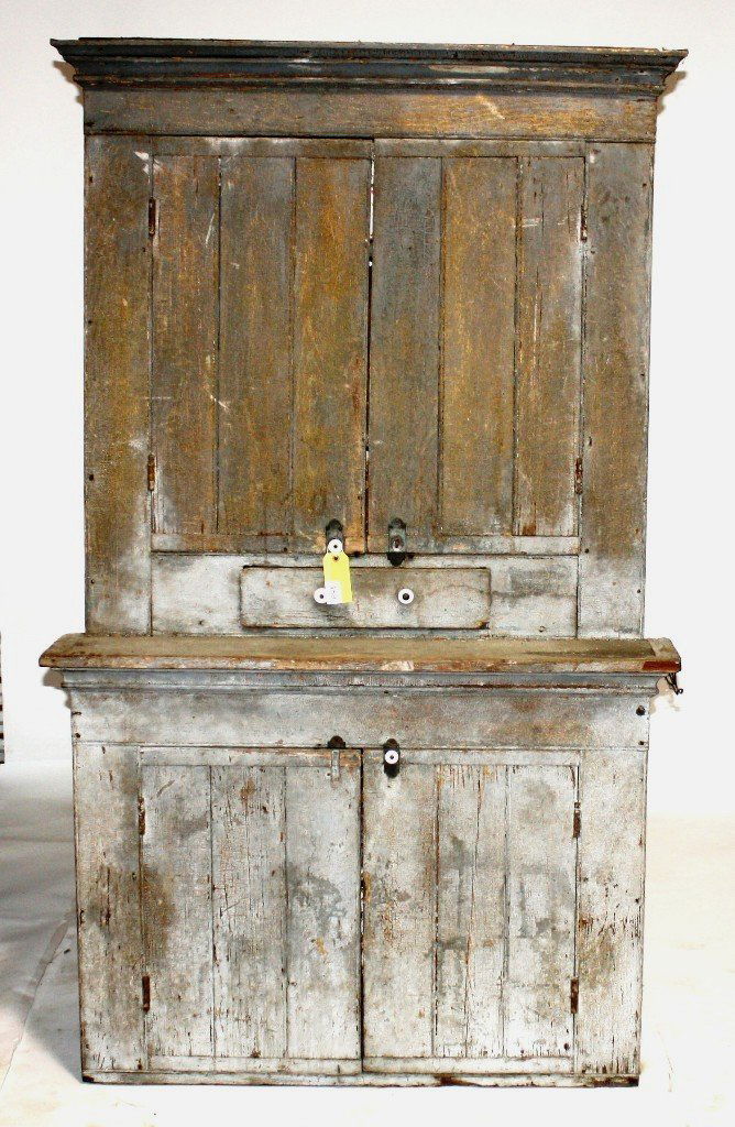 PRIMITIVE CABINET - Jun 09, 2013 | Hewlett's Auctions in CA